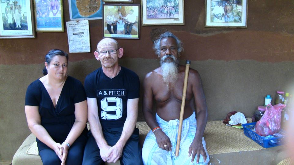 Negombo Travel andTours : Elephant Ride & Sri Lanka Wadda