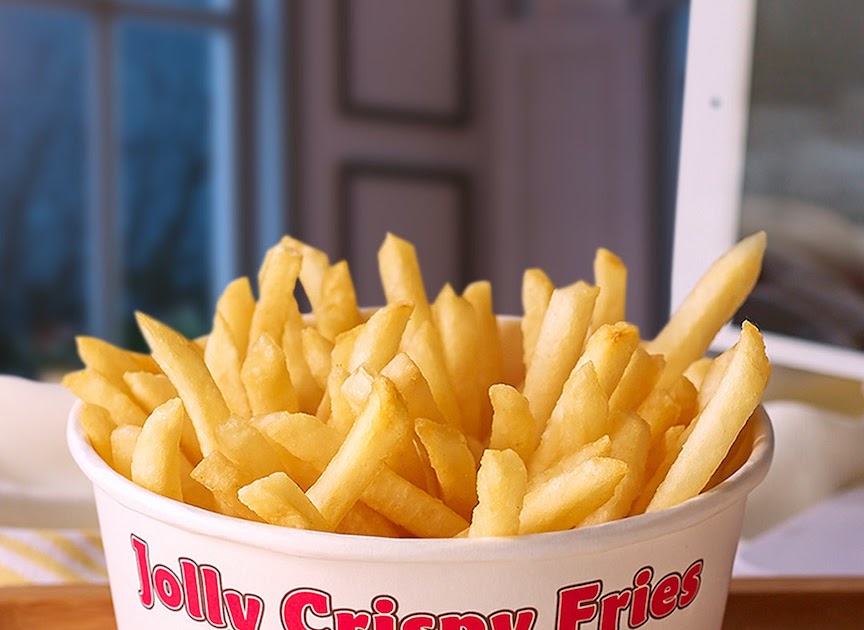 Lemon GreenTea: Jollibee is introducing the new Jolly Crispy Fries Bucket!