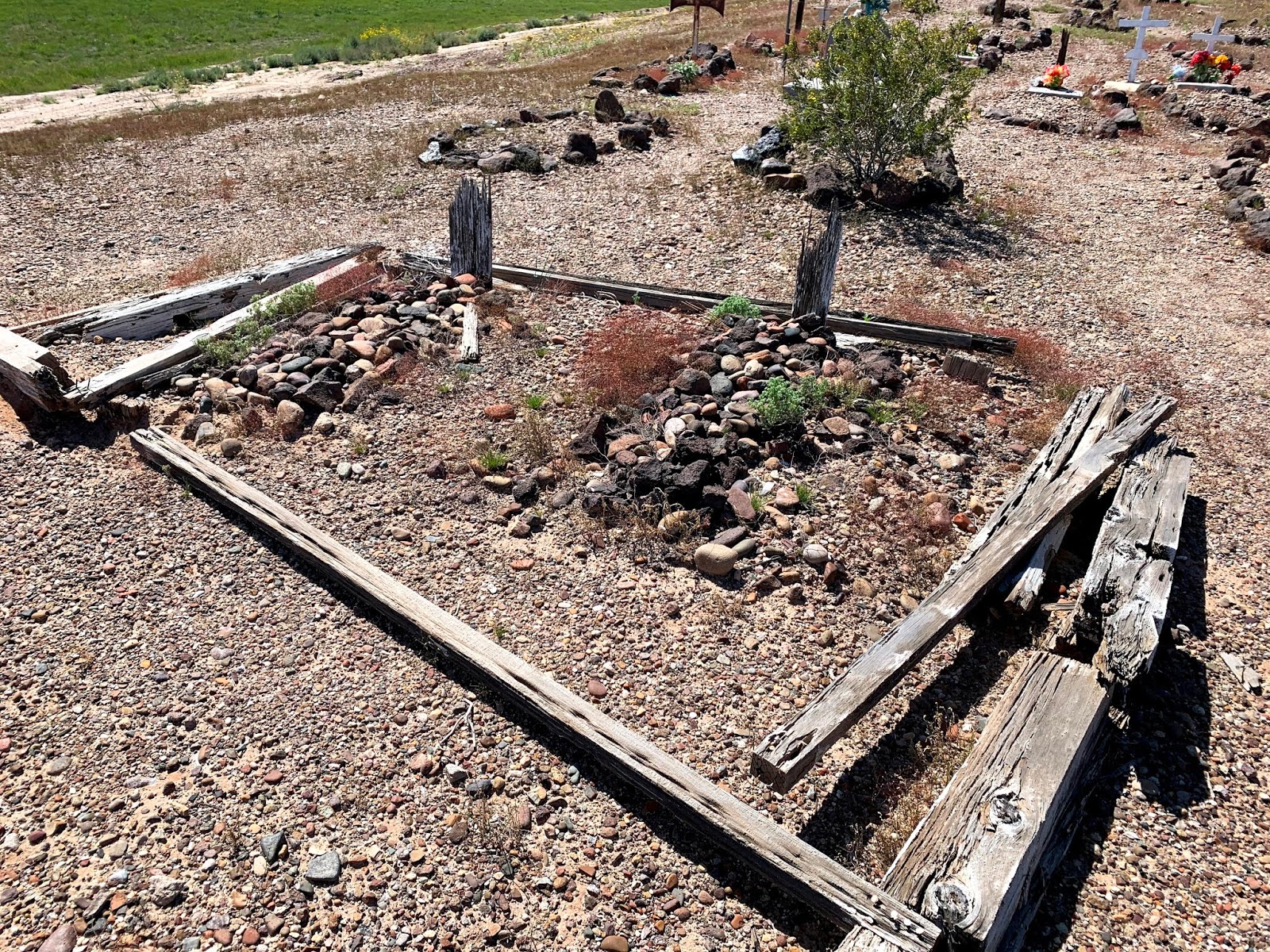 AZBackRoadsGirl's Arizona Backroads Adventures: Agua Caliente, Date ...