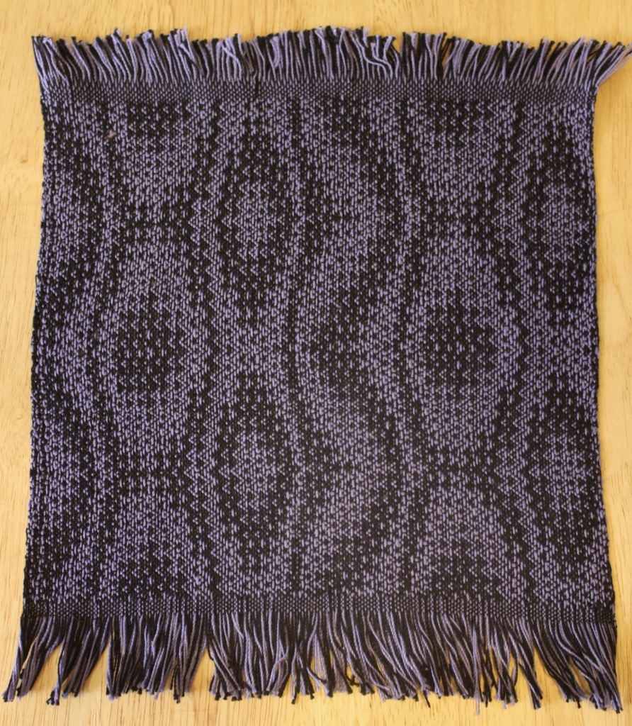 Random Acts of Color: How to Design 8-Shaft Echo Using Fiberworks