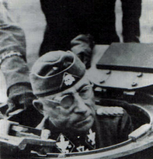 NAZI JERMAN: Foto Paul Hausser, Komandan Das Reich