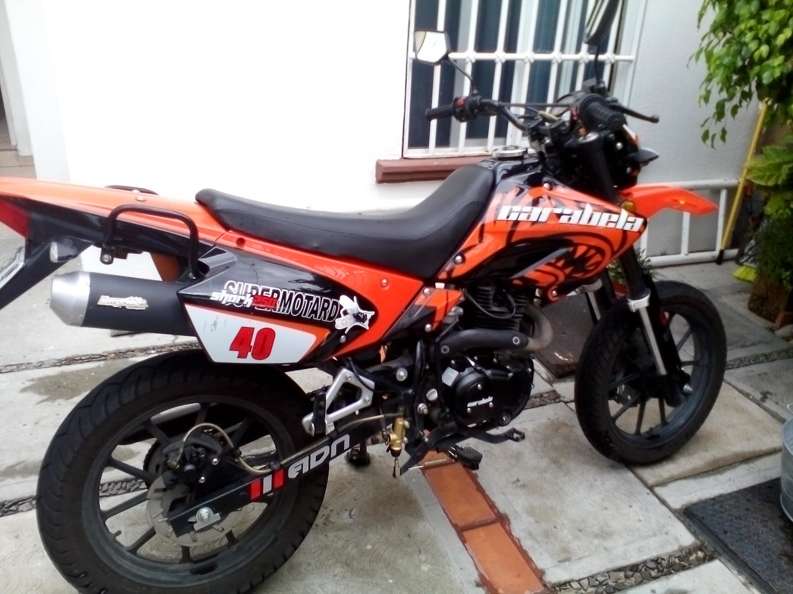 Motocicletas 250cc (Carabela Shark 250)