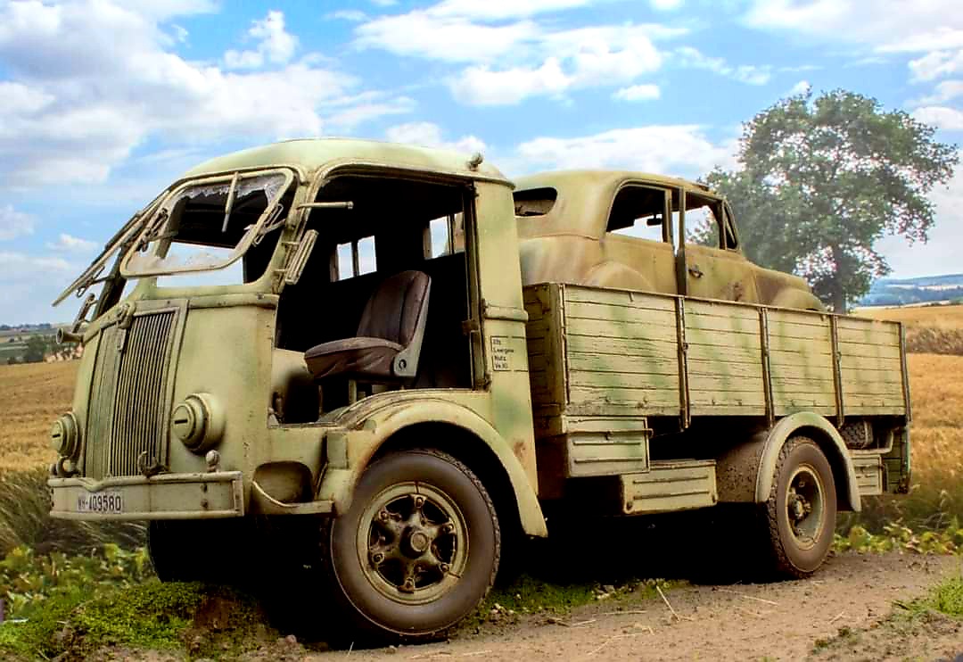 Small Island Scale Models: A long way from home! Fiat 626 lost in Normandy