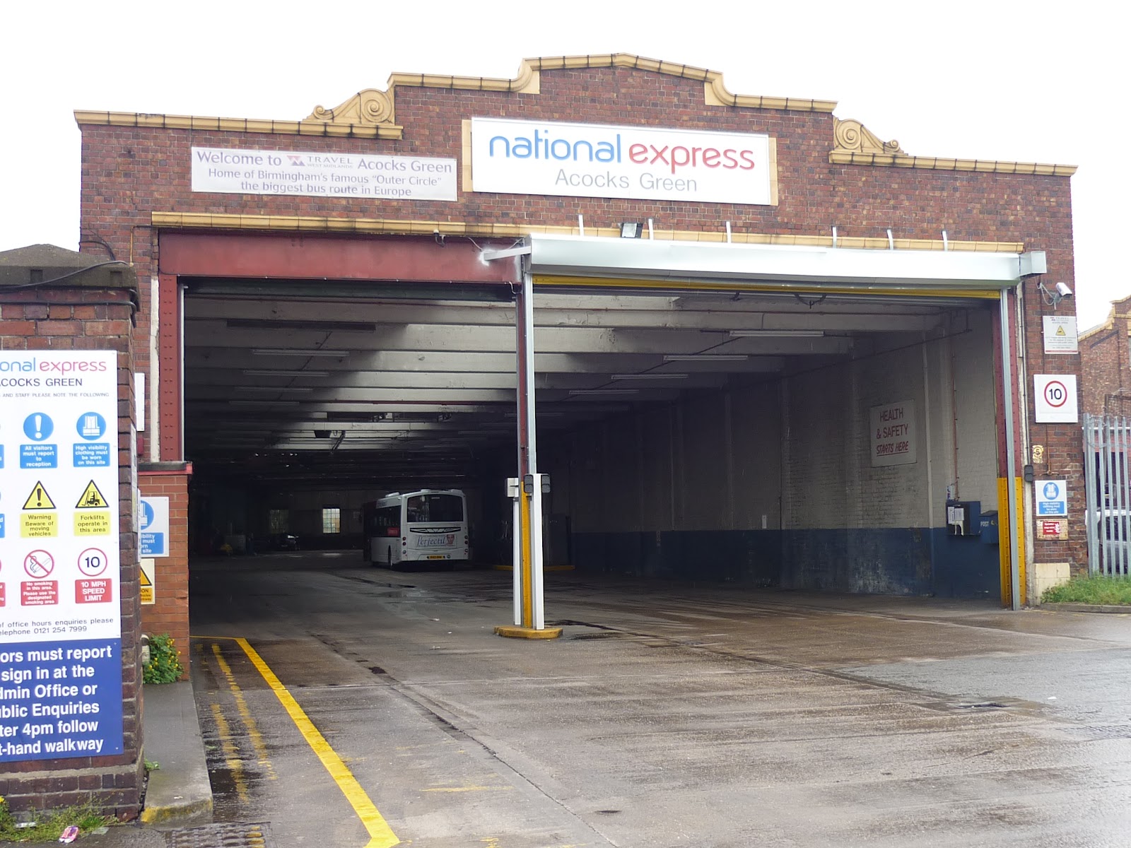 The Blog That Used to be Starcross: May 2012