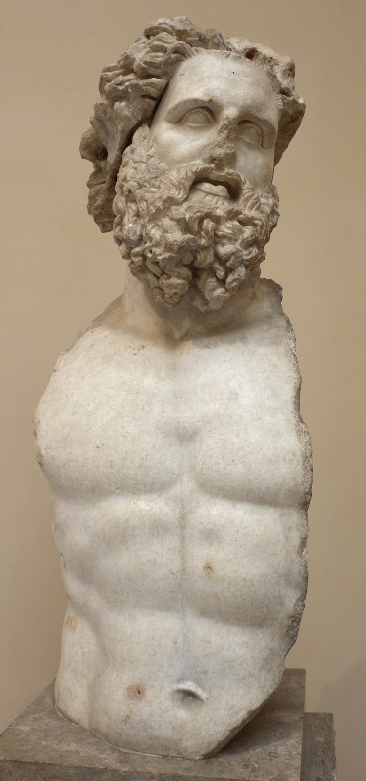 Spencer Alley: Ancient Roman Marbles Surviving in Modern Rome