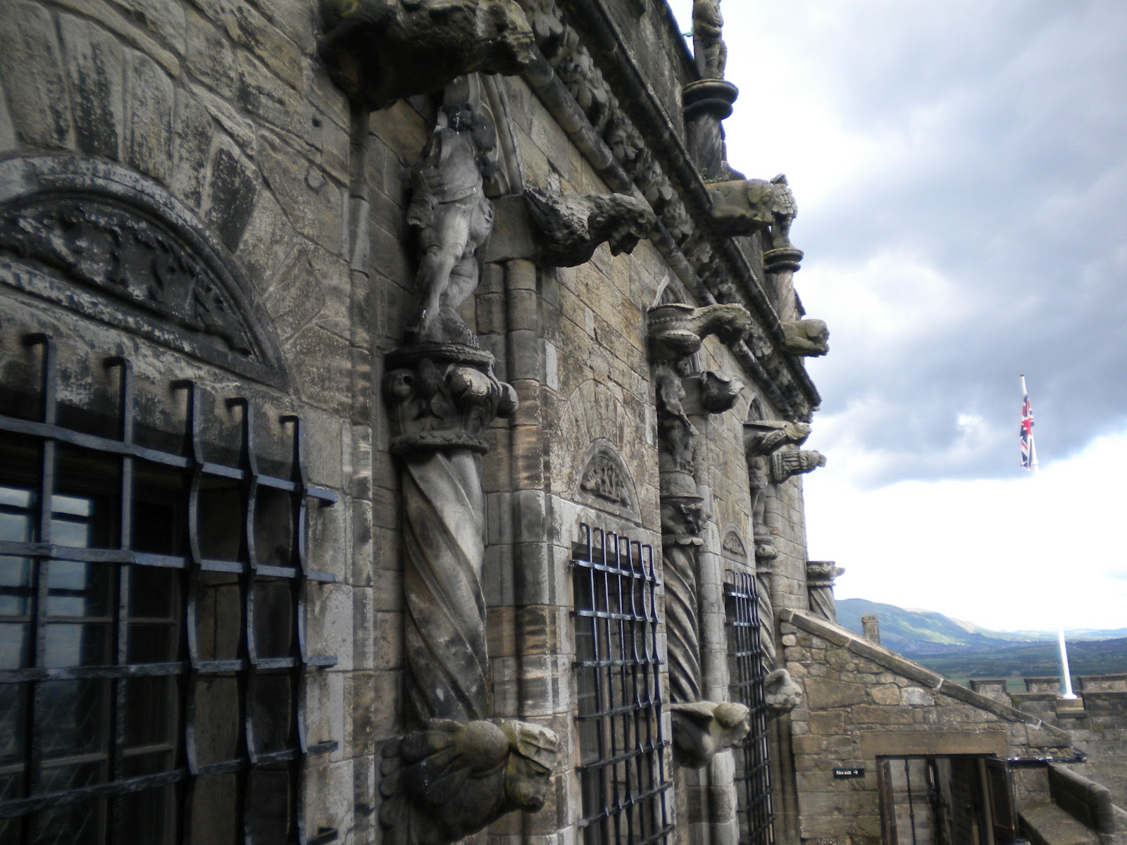 Groteskology: June 2012