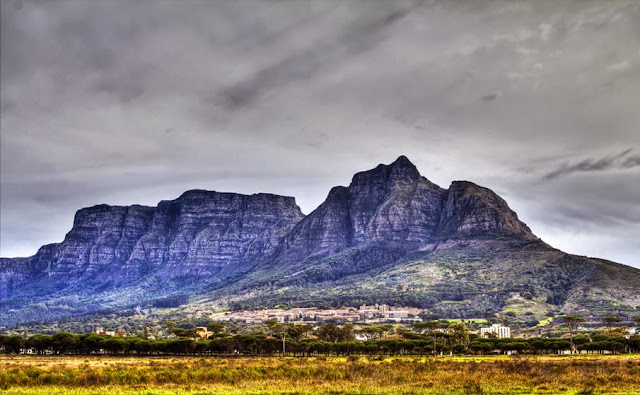 LOCATIONS: TABLE MOUNTAINS