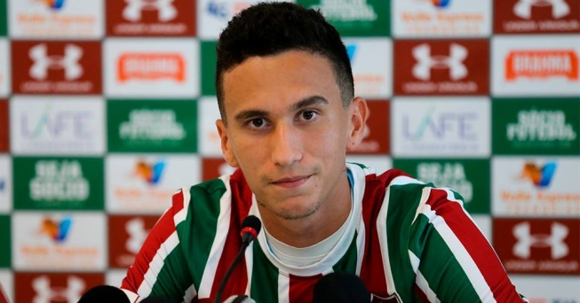 Corinthians observa Dodi, do Fluminense