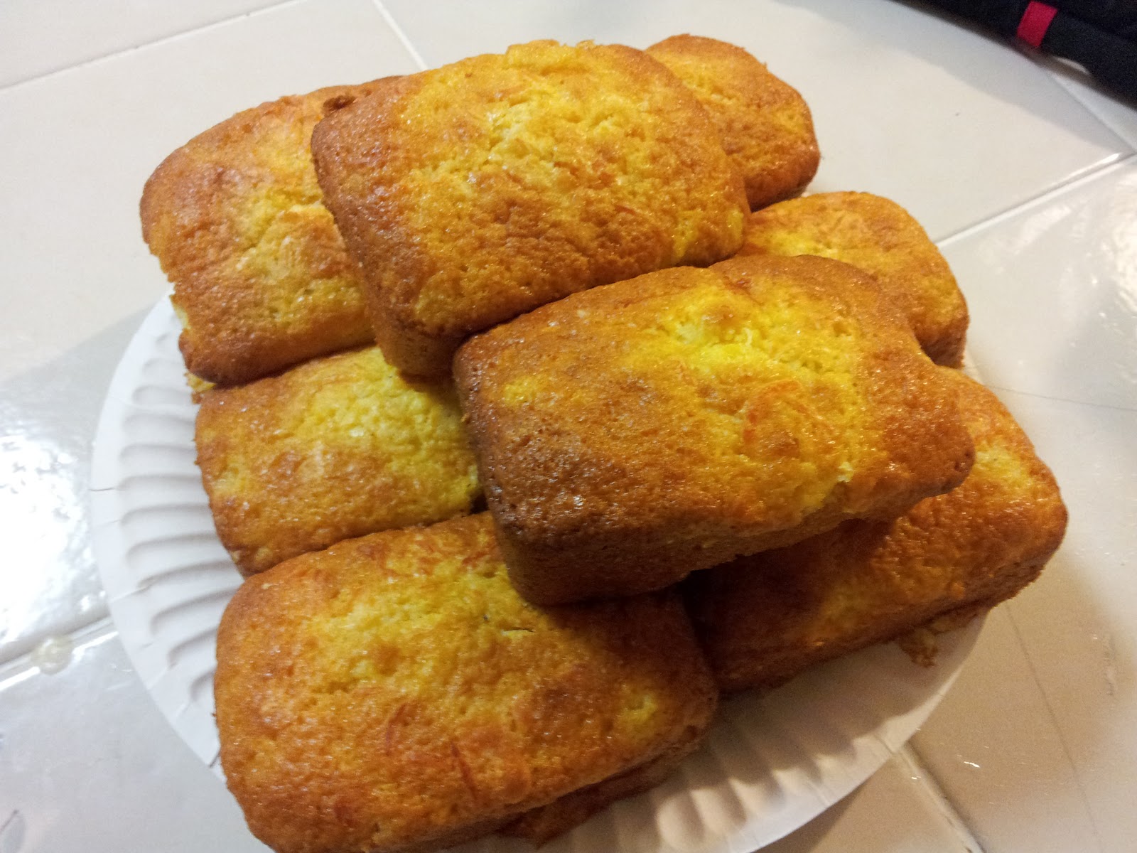 The Lazy Cook Project: Sweet "Corn Dog" Cornbread