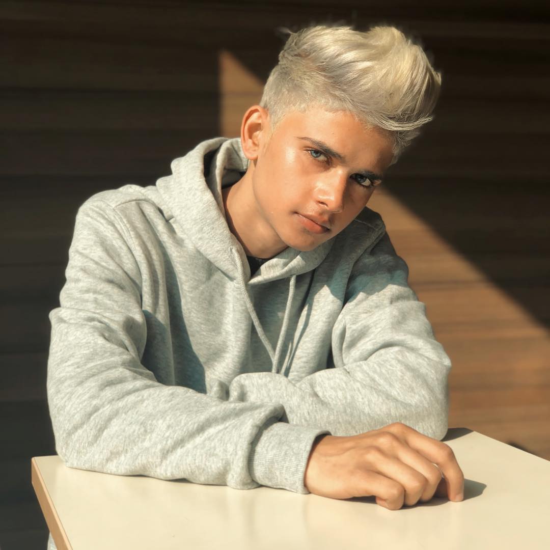 Lucky dancer | Wallpaper | Images | Pic Hd | Photo | Image Hd ...