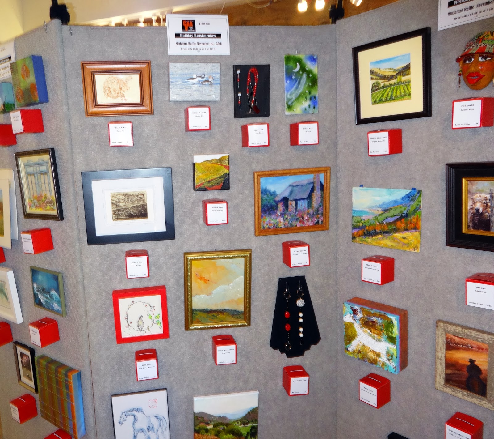 Casey Shannon Studio : Holiday Mini Art Display