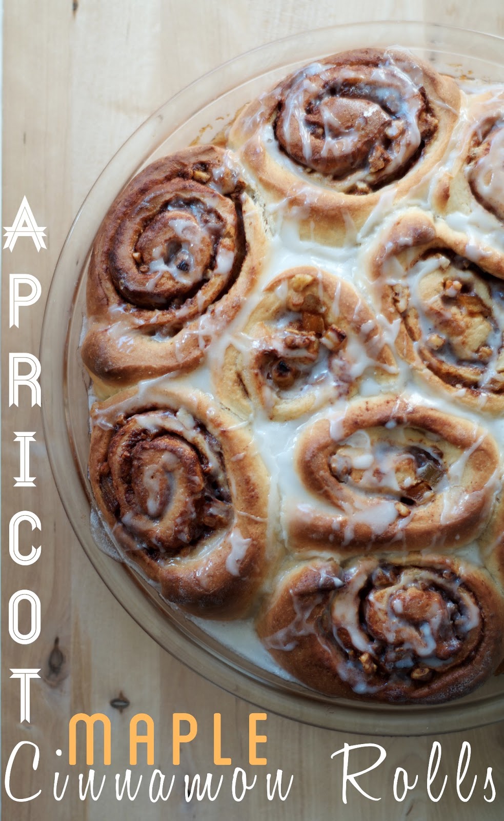 The Ginger Cook: Apricot Maple Cinnamon Rolls