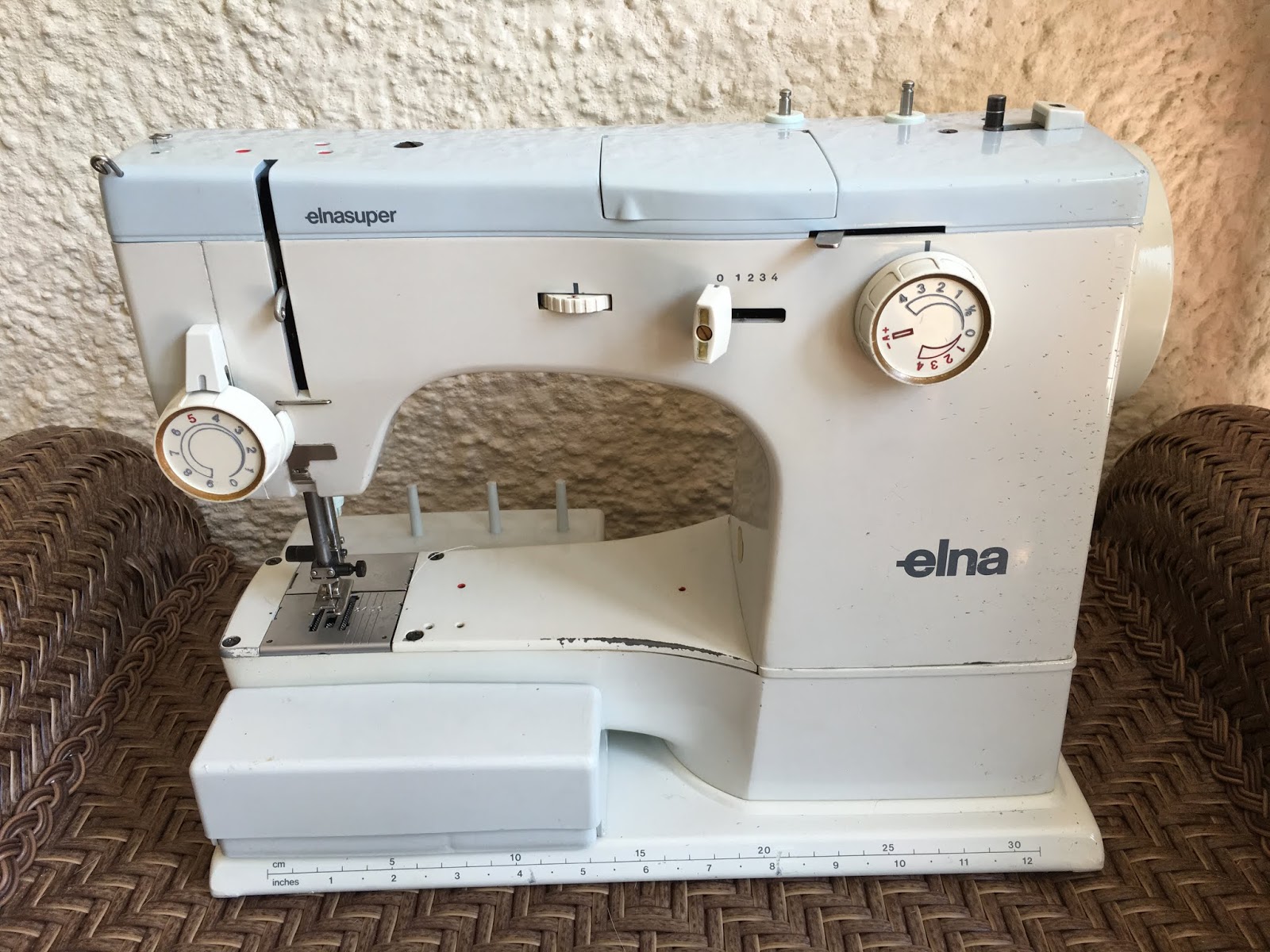 Sewing Machines and Sew Forth: Elna Super 62C