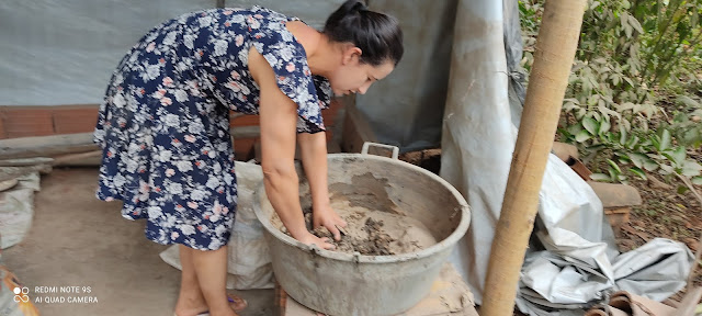 As mãos que transformam o barro, em arte ~ Conheça Minas