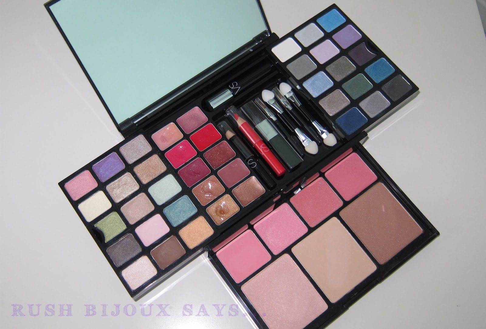 Rush Bijoux Says...: Victoria's Secret Ultimate Makeup Kit : Swatch ...