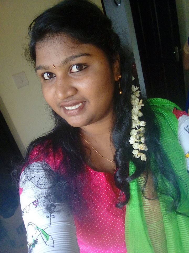 Village Aunty Take Selfie Beauty Tamil Nadu Aunties Girls