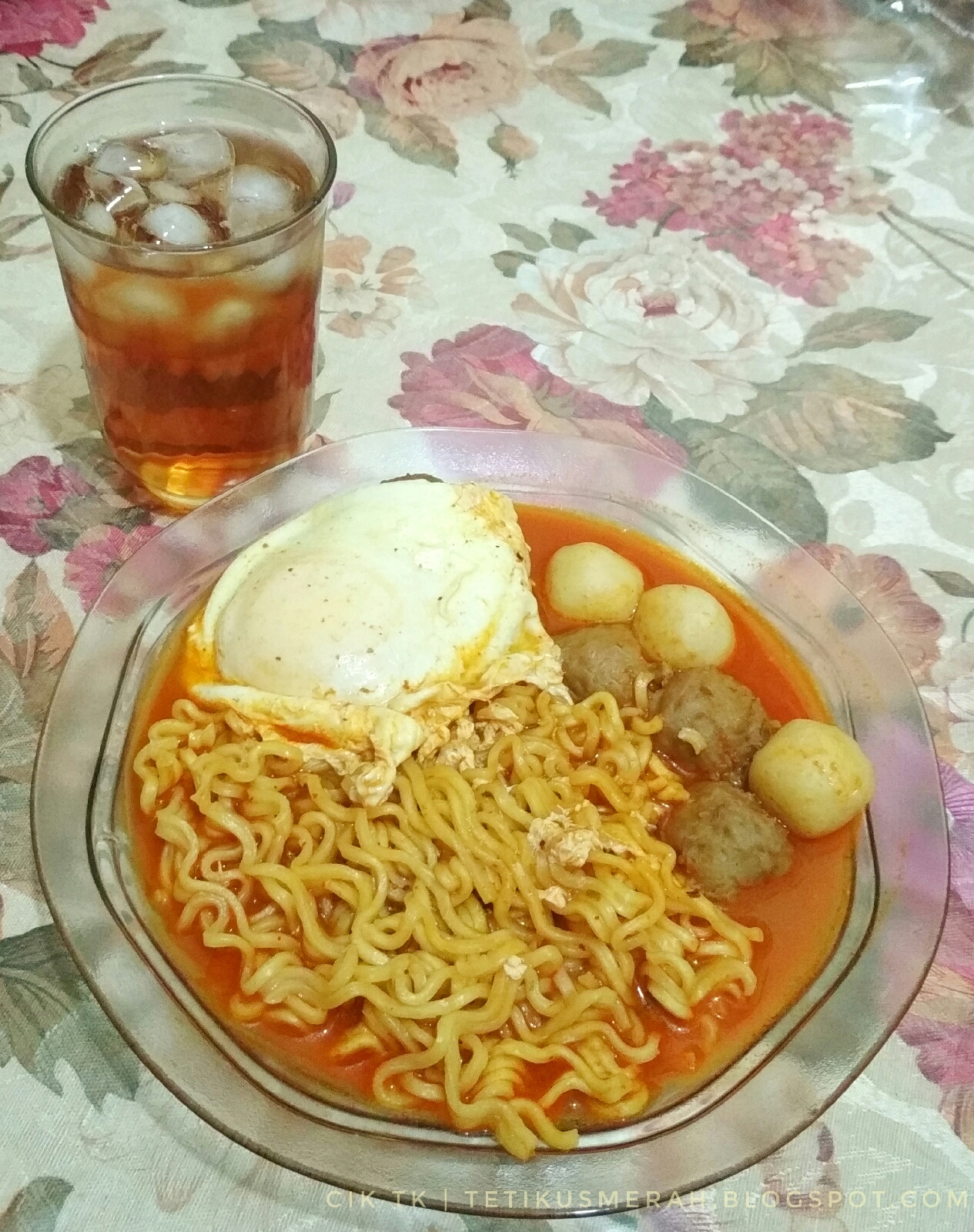 MENCUBA MIE SEDAAP SELECTION KOREAN SPICY SOUP