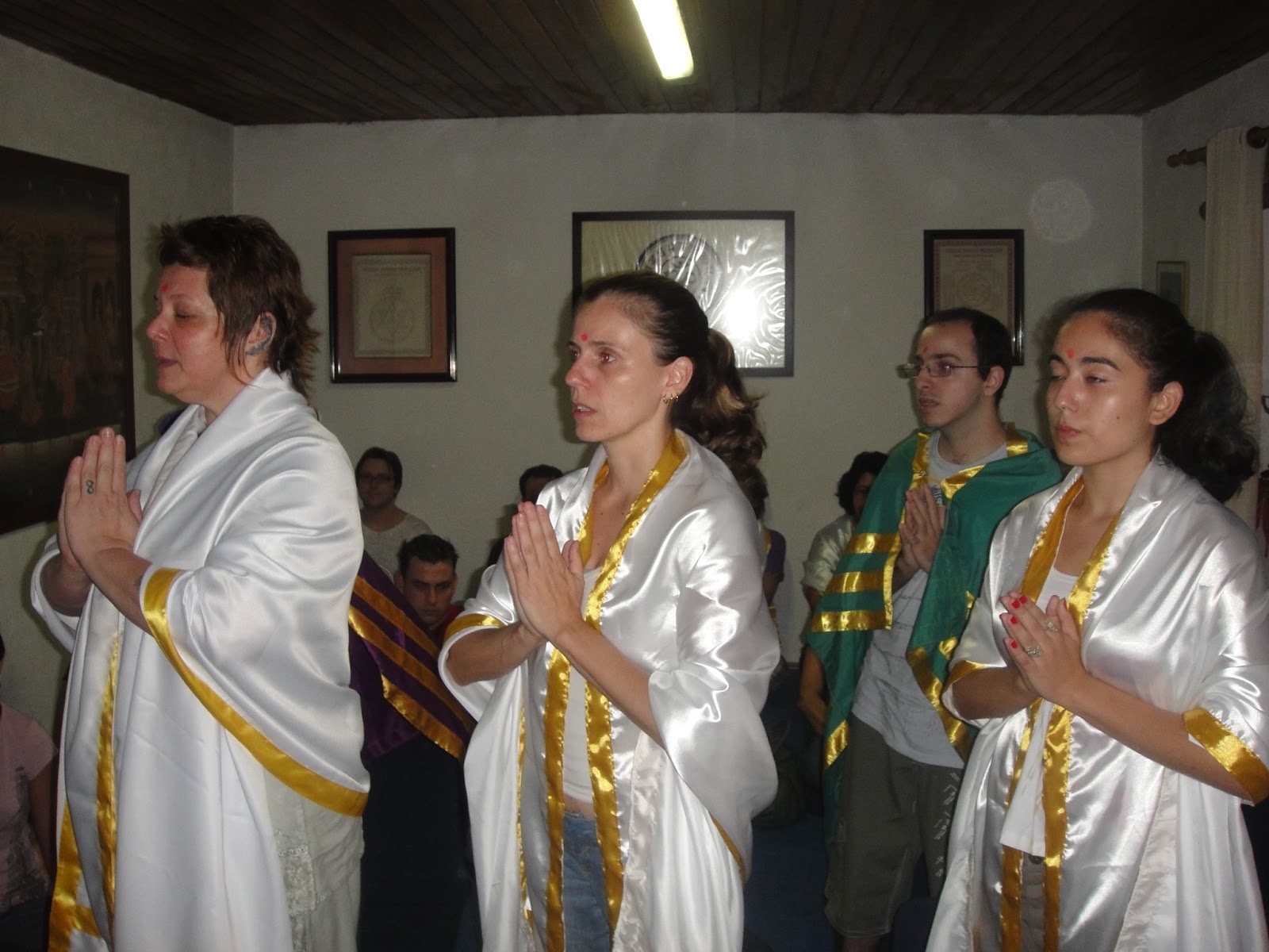 SDM - Ashram Sarva Mangalam - Unidade com Diversidade Consciente ...