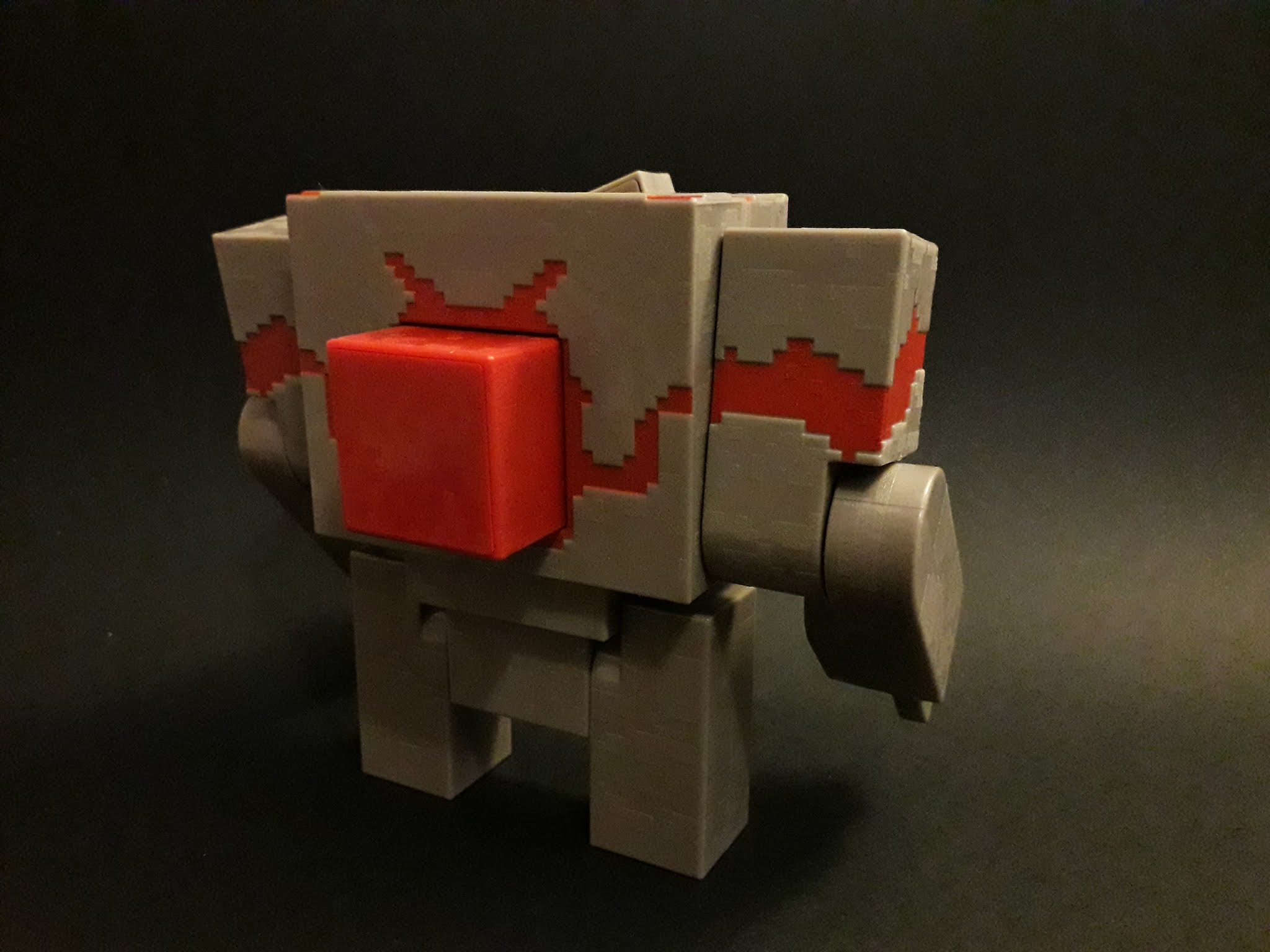 My Best Toys: Minecraft Dungeons - Arch Illager com Red Stone Golem...