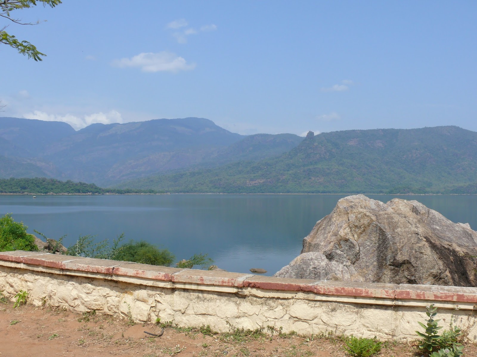 Tamilnadu Tourism: Manimuthar Dam, Kallidaikurichi