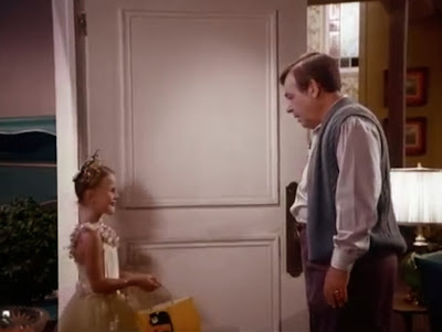 Holiday Film Reviews: Happy Days: "Haunted"