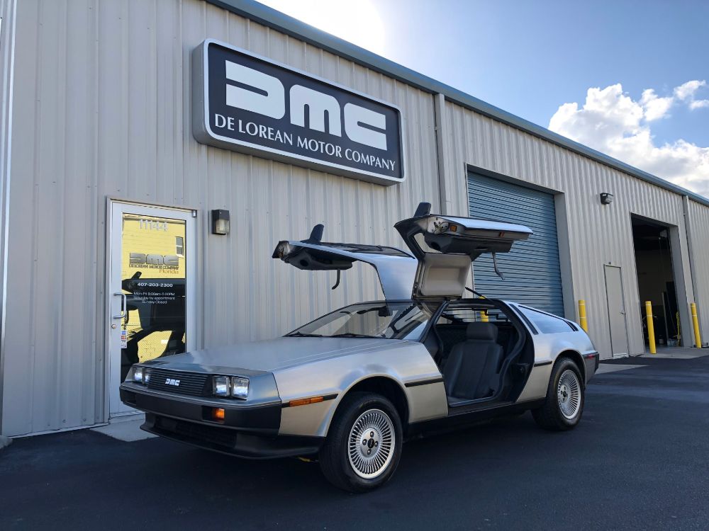 30 Amazing Photos of DMC DeLorean, Which Became Famous as the Time ...