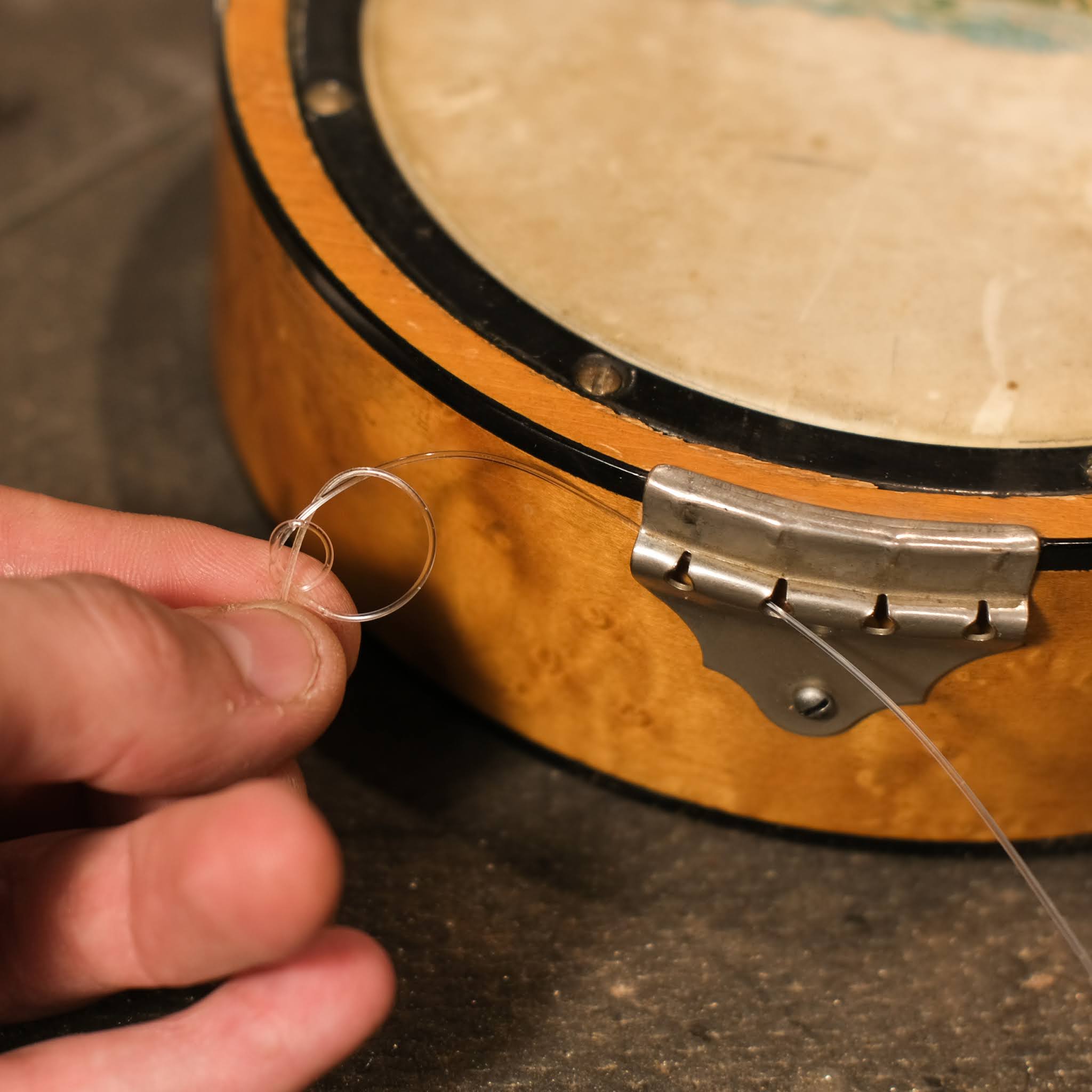 How To: Stringing a California-style Banjo Ukulele