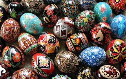 PictoVista: Cool Designs of Easter Eggs From All Over The World