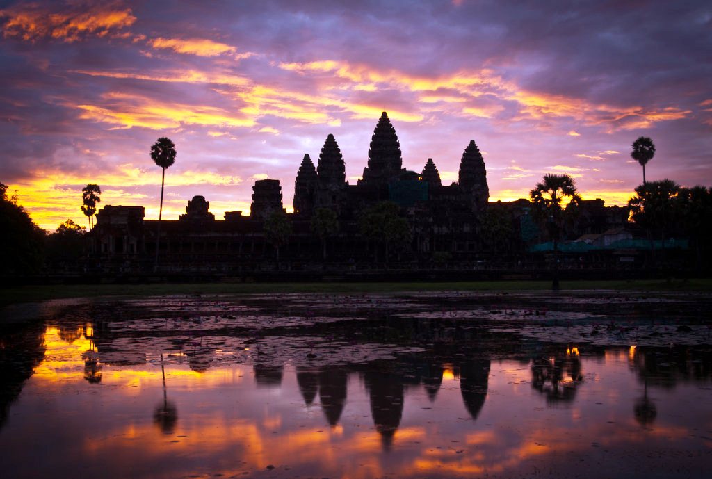 GOLDEN ANGKOR WAT, SIEM REAP, KINGDOM OF CAMBODIA - CAMBODIA