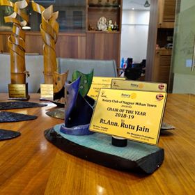 Bamboo trophies, mementos and artefacts