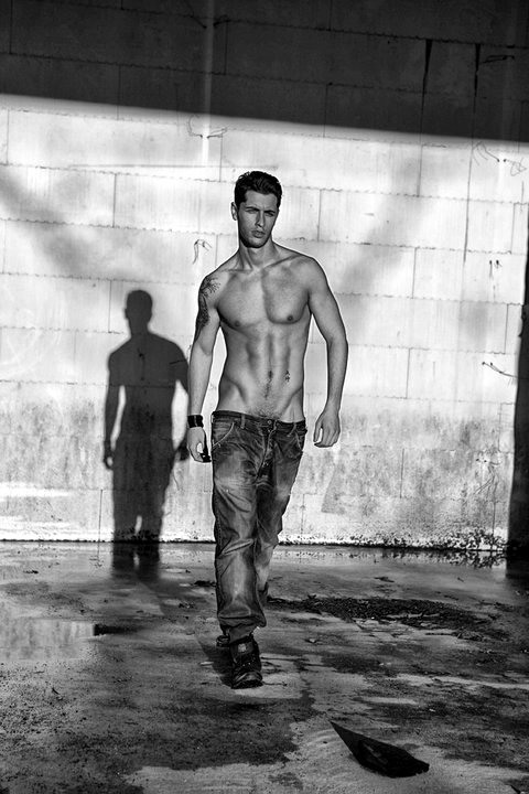 Fashion 4 men: Vince azzopardi