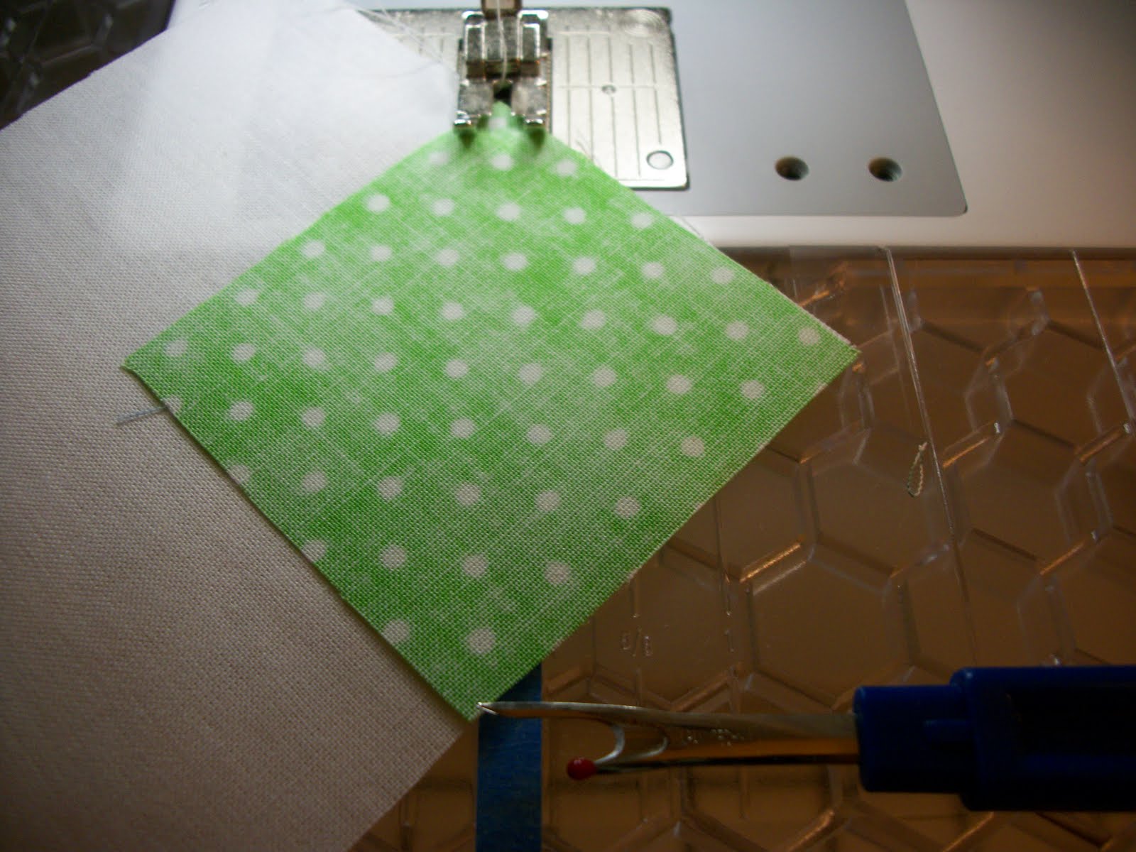 Craizee Corners: Corner Triangle Tutorial