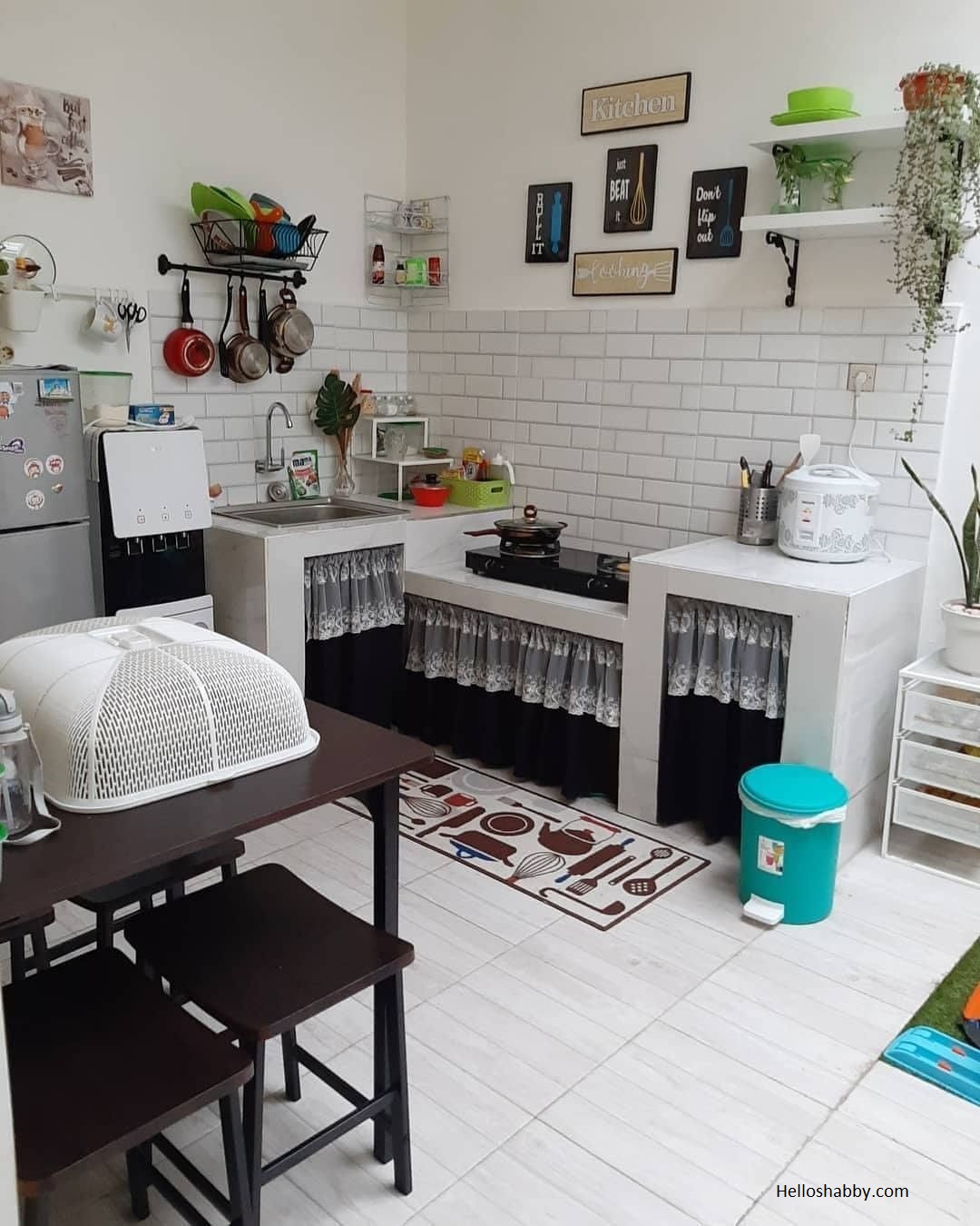 6 Tren Dapur Minimalis Pakai Gorden Kolong yang Cantik dan Menarik ~ HelloShabby.com : interior ...