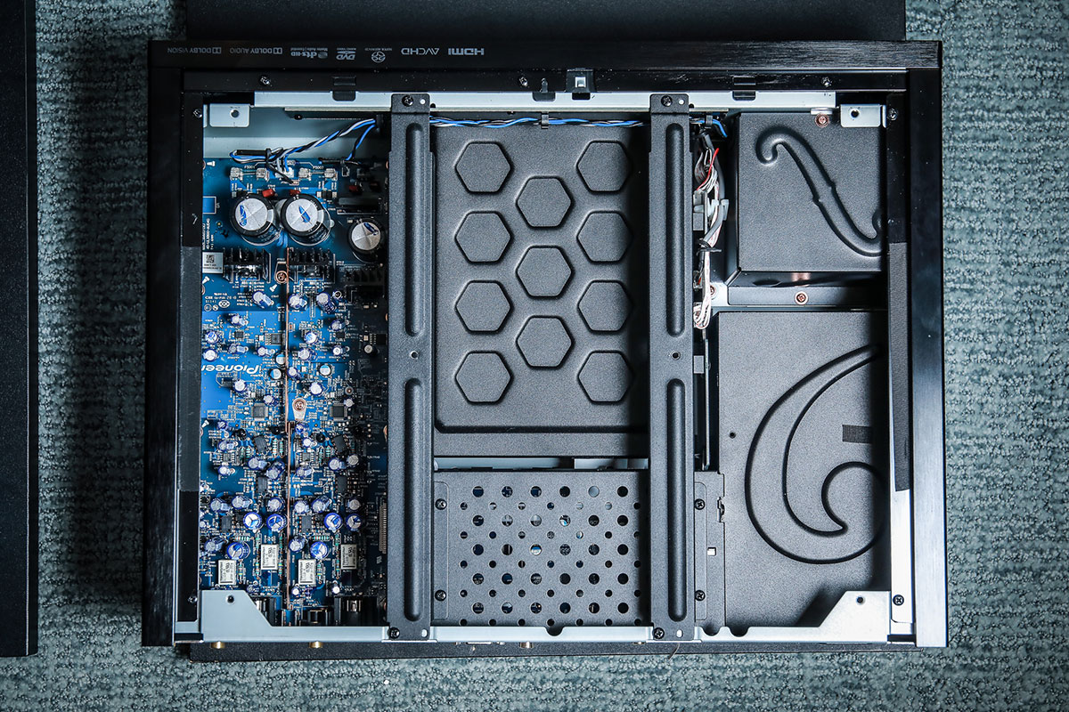 SABRE HiFi 要聽就聽最好的!!: 【評測】Pioneer UDP-LX800：設計、用料大進化 純轉盤模式立體感超強