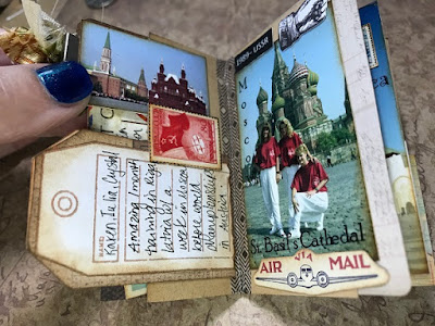 Karen Bearse Designs: Mini Portfolio in a Travel Bookcase for Eileen Hull