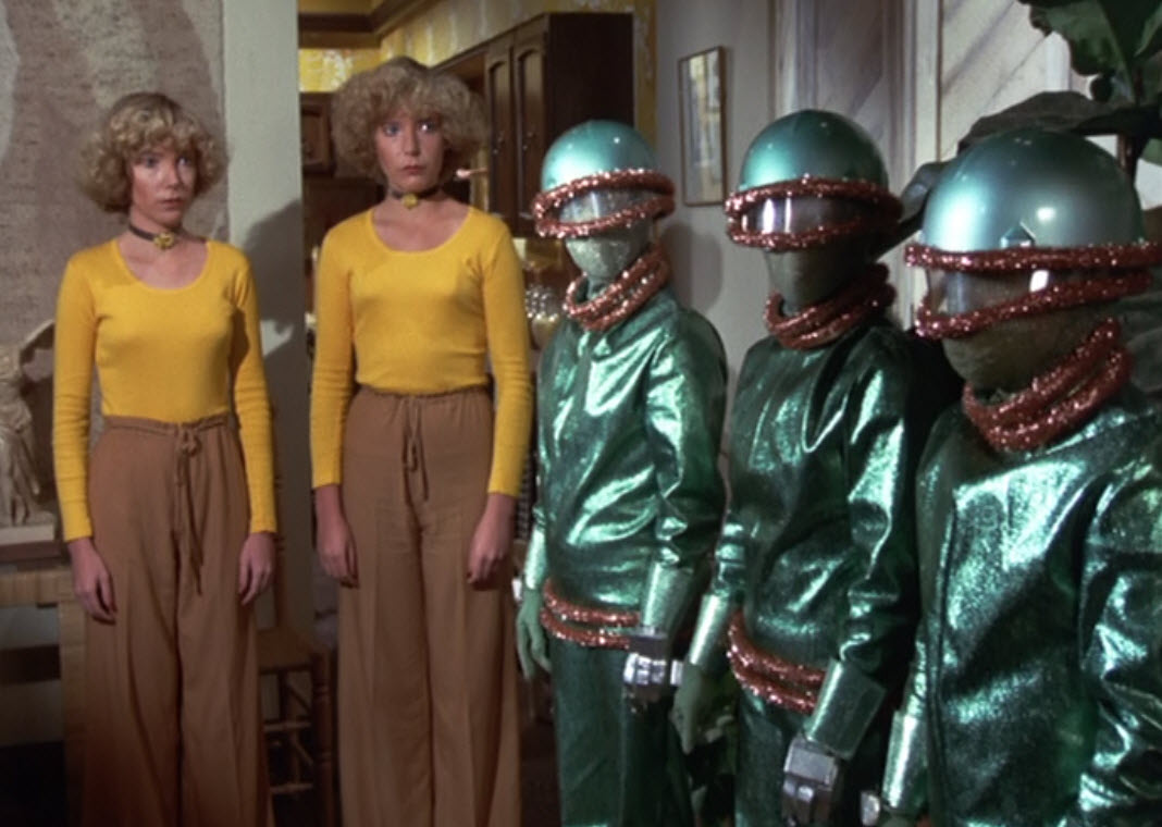 The Retro Rocket: Wonder Woman 2.11: Mind Stealers From Outer Space ...