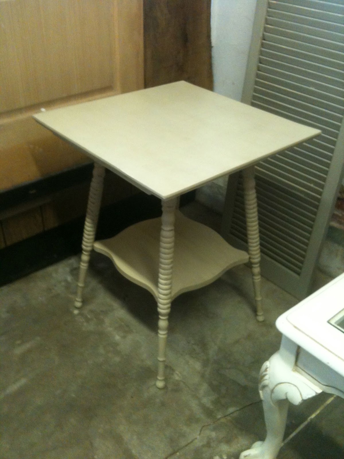 The Painted Paisley: Spindle Leg Side Table {Creamy Gray}