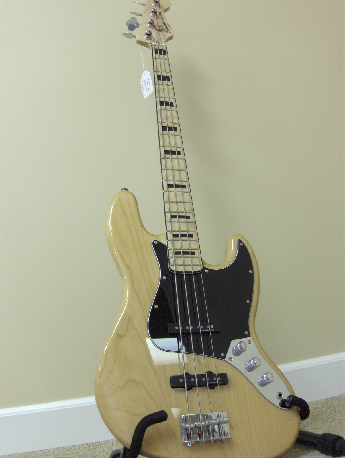 Scales Music STL: Basses, Basses, Basses!