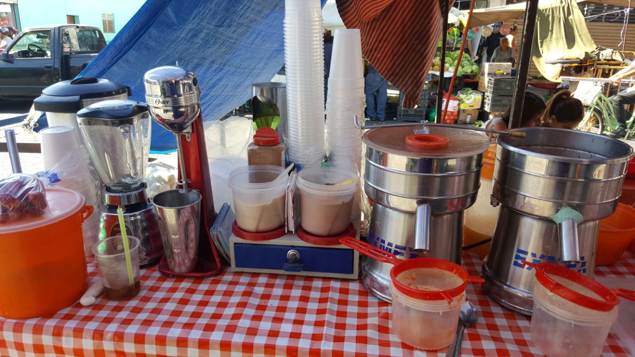 Jugos y Chocomiles "Medina": Sabor Auténtico en la del Fresno - CDF Jalisco