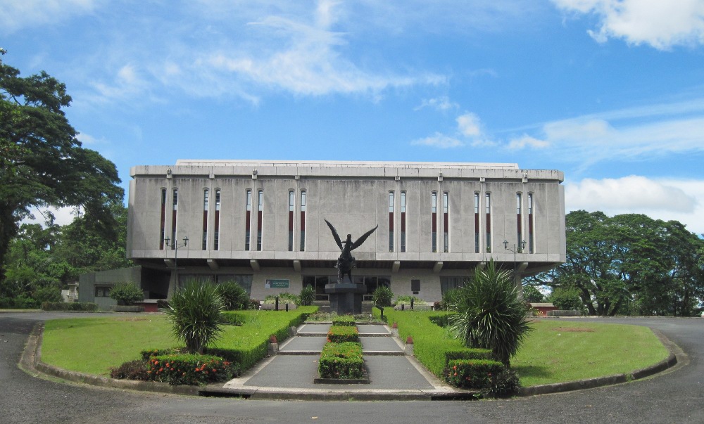 Mike Pua's Blog: The UPLB Main Library