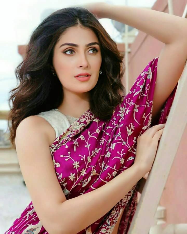 Best Ayeza Khan images | Most Beautiful Ayeza Khan Photos Wallpaper HD