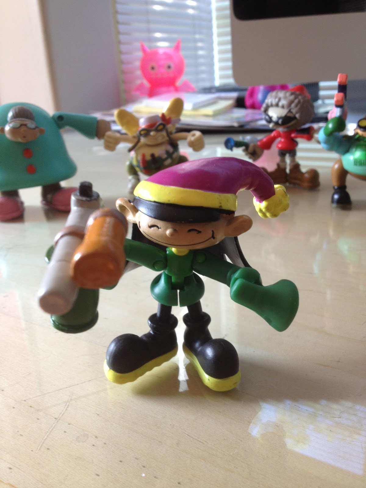 warburtonlabs: SOOPER RARE KND TOYS!