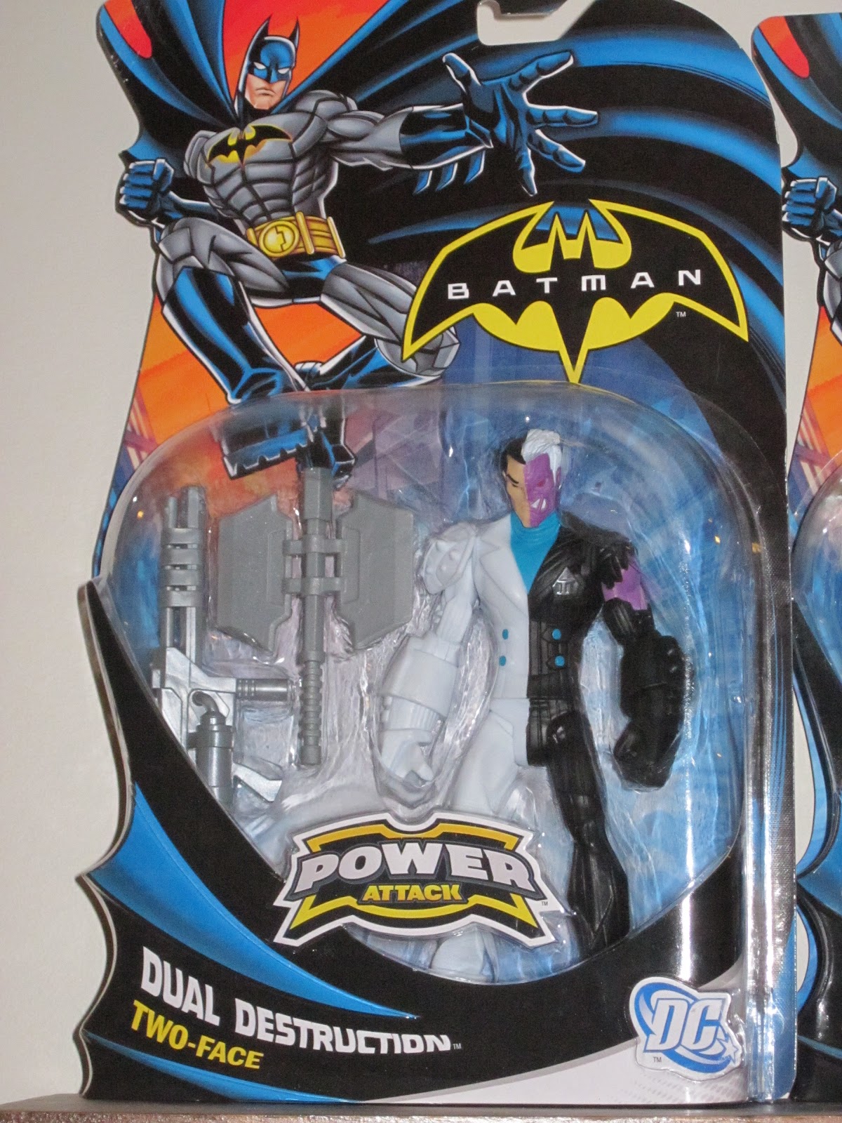 The Toyseum: Batman Power Attack - Dual Destruction Two-Face