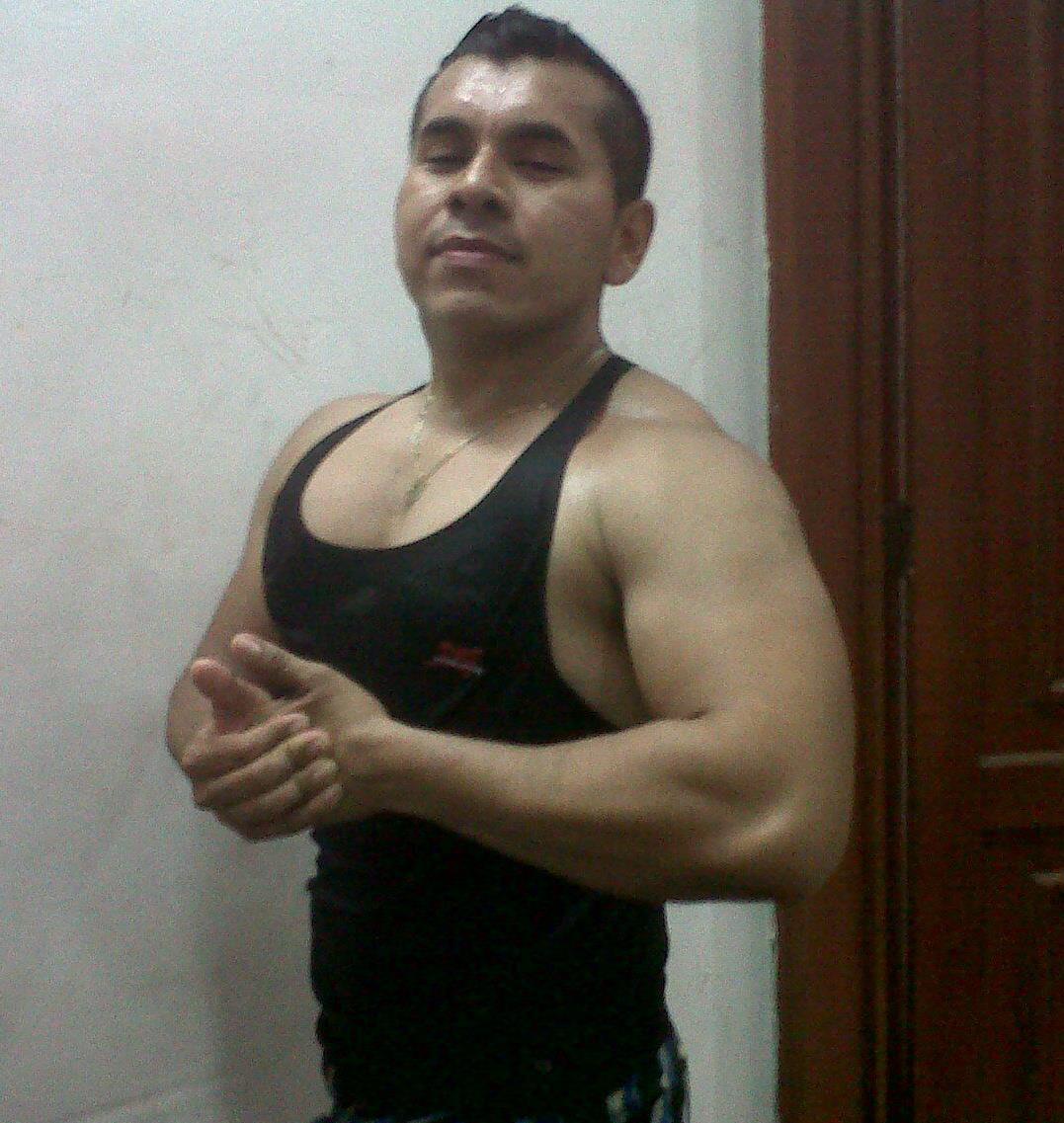 world bodybuilders pictures: attractive mexican bodybuilder Akin ...