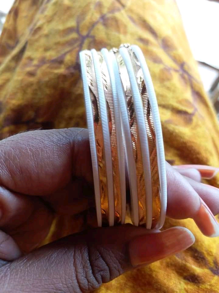 GOLD SAKHA POLA DESIGNS SAMANTA JEWELLERS EXPORT