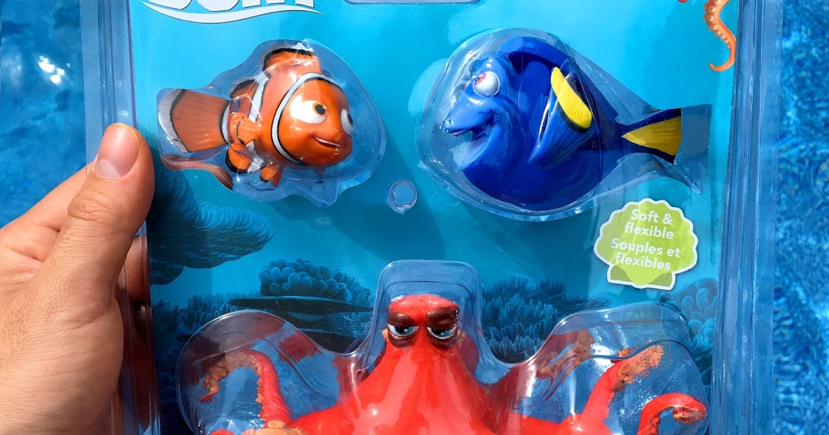 Dan the Pixar Fan: Finding Dory: Dive Characters Three-Pack (By SwimWays)