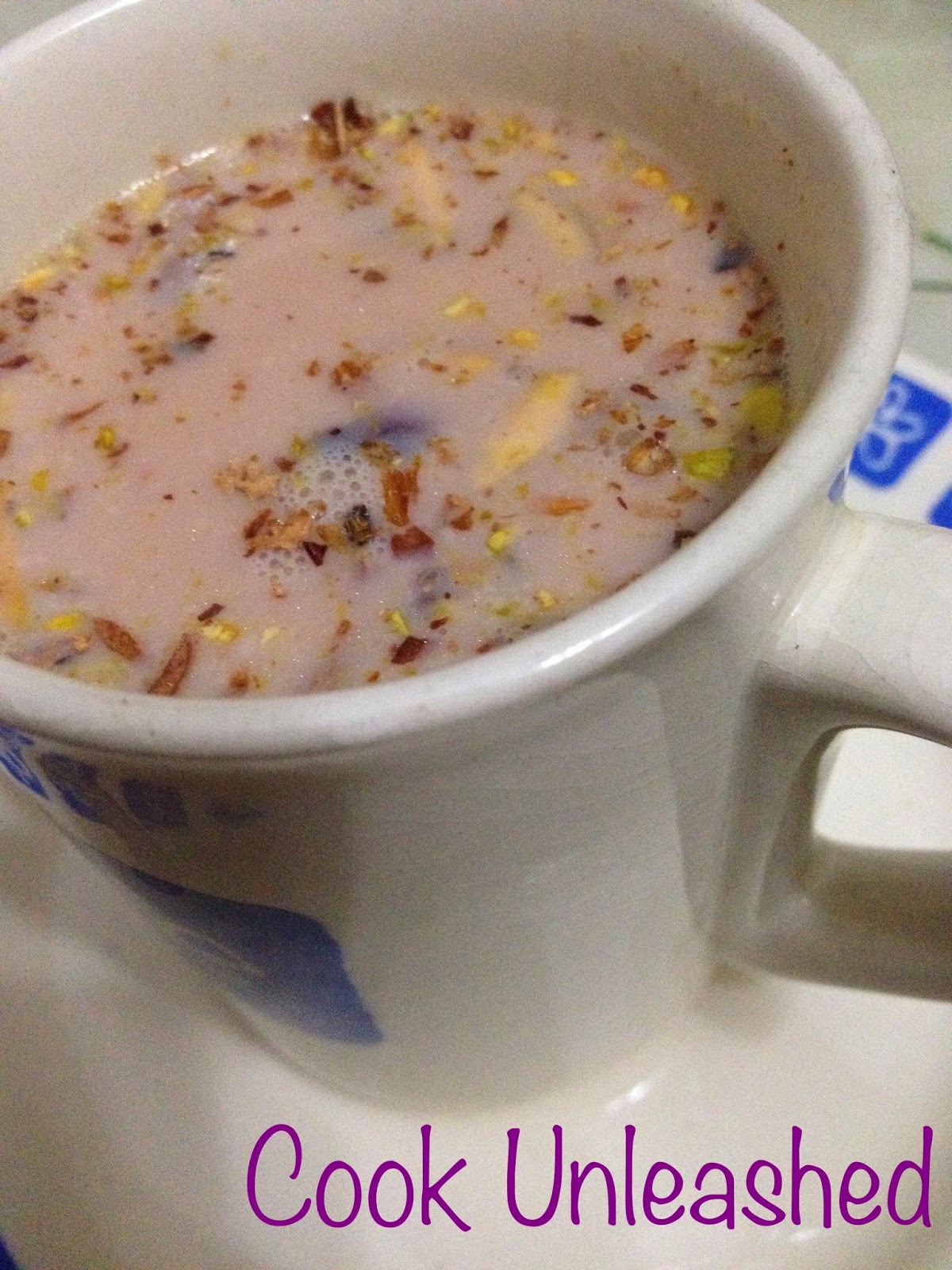 Cook Unleashed: Kashmeri Sabz Chai- Pink Tea
