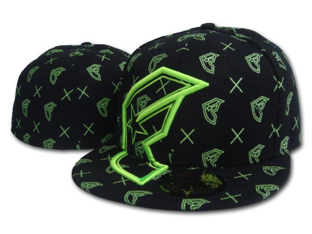 Famous World: Famous Hats