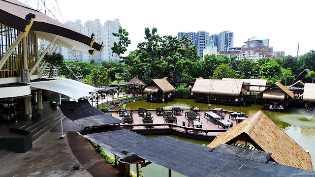 Talaga Sampireun Ancol Jakarta - eatandtreats - Indonesian Food and ...