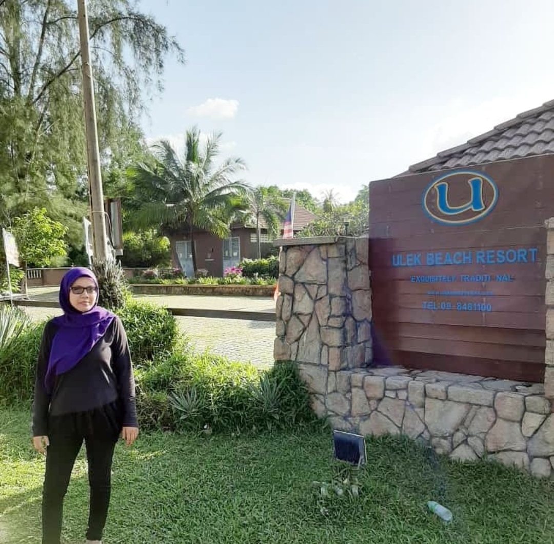 Bercuti di Ulek Beach Resort : Makan Udang Celup Tepung Murah di Dungun